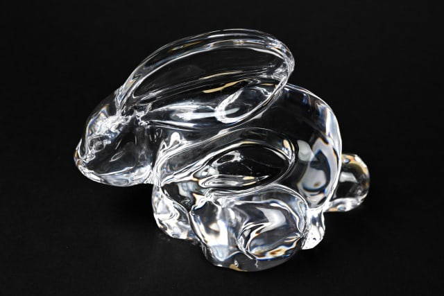 Orrefors Crystal Rabbit Figurine / Paperweight Auction