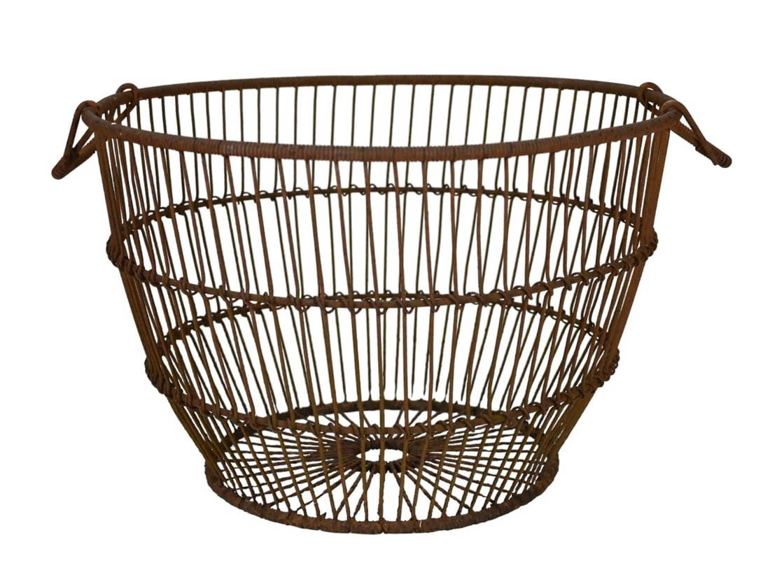 Antique Cape Cod Large Wire Clamming Basket Auction