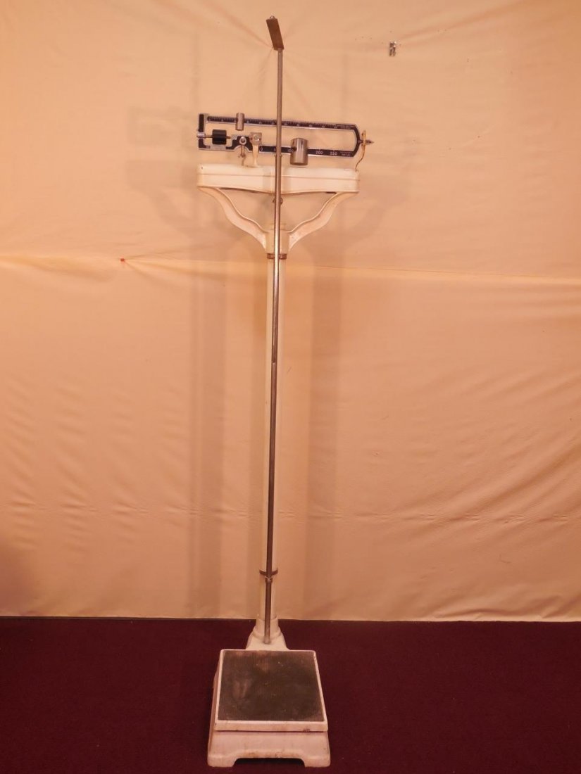 Vintage Continental Scale Works Medical Scale