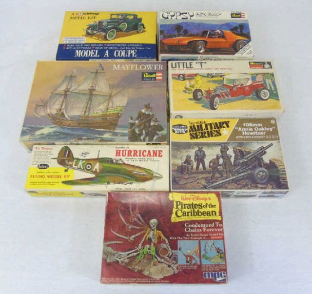 7 Vintage Toy Model Kits In Original Boxes
