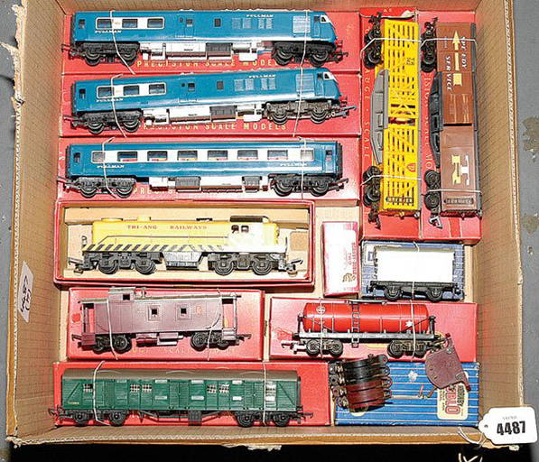 Triang Railways Sr Utility Van & Others