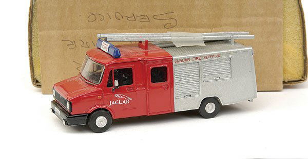 4248: Roxley Models Leyland Daf Fire Engine