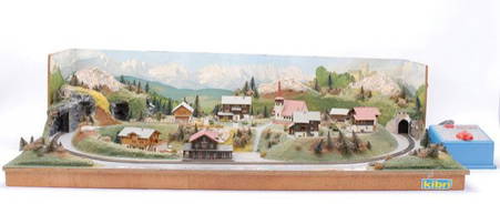 MARKLIN Z GAUGE TRAIN LAYOUT - Feb 16, 2013 | Lloyd Ralston Gallery in CT