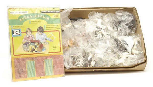 Britains Set No.4751 Evedale Farm Layout