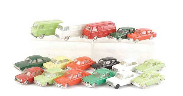 Triang Minics A Group Of Unboxed Cars And Vans