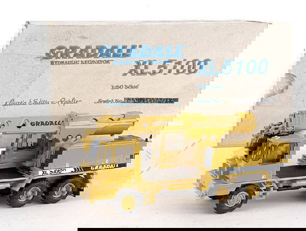 Chinese 1/50th Gradall Xl 5100 Mobile Crane