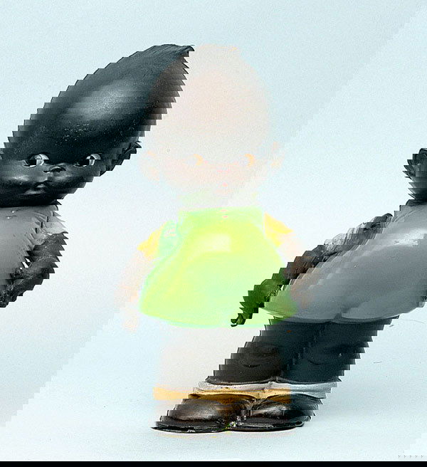 2183: Cascelloid/Palitoy ML Attwell black Diddums doll