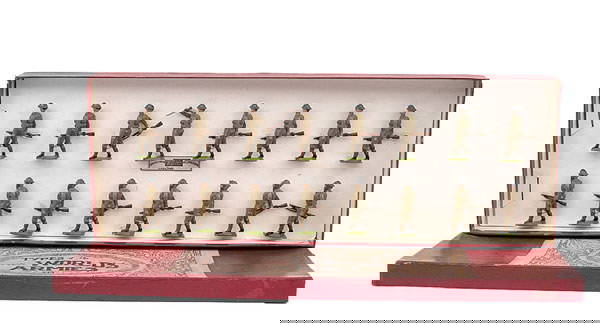 Britains Set 338 British Army Display Set