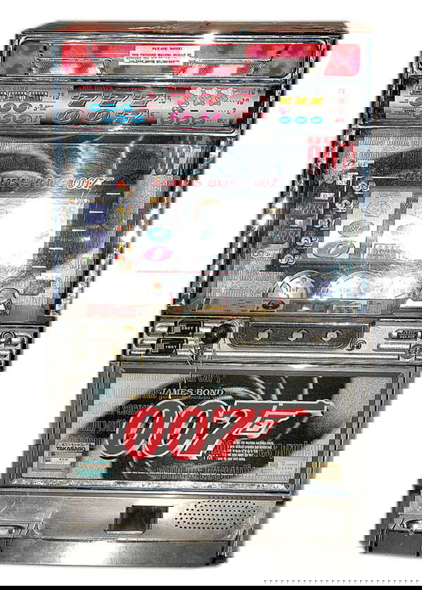 4071: Pachinko "James Bond 007" Slot Machine