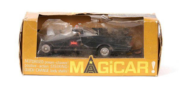 Triang Spot On Magicar Batmobile
