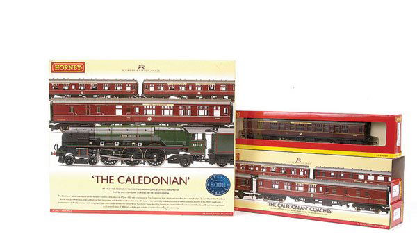3003: Hornby R2306 The Caledonian Train Pack