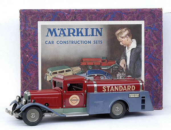 Marklin - 1106 - Petrol Tanker - Jul 06, 2004 | Vectis Auctions LTD in ...