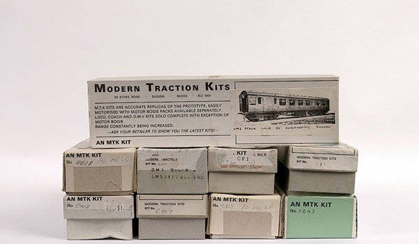 Oo Unbuilt Coach Kits By Modern Traction Kits