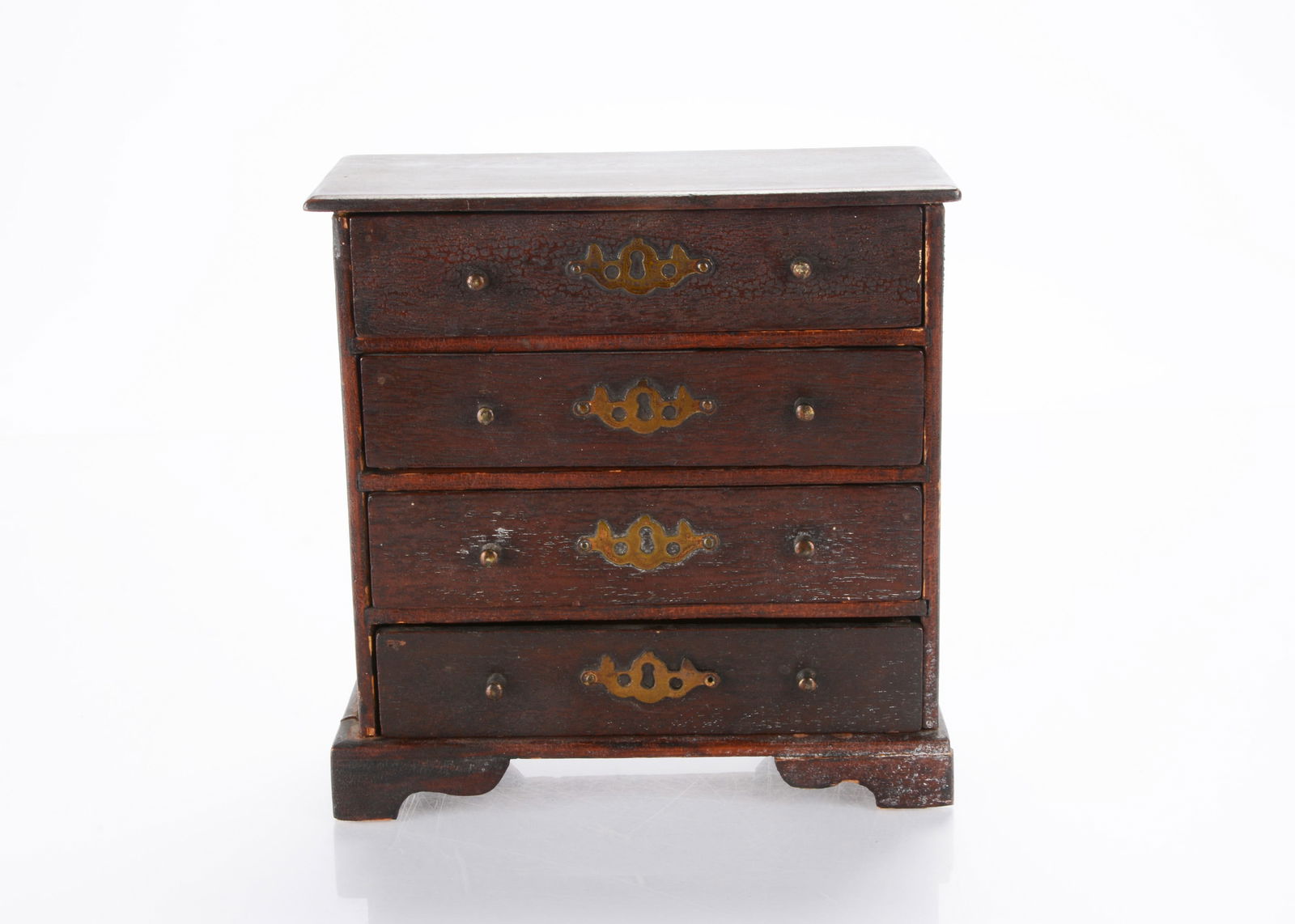 An Early 19th Century John Bubb Doll’s Chest Of Drawers, - Jun 25, 2025 ...