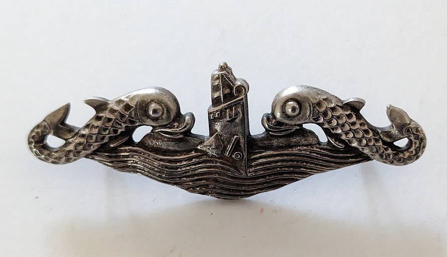 Original Us Navy Enlisted Submarine Badge