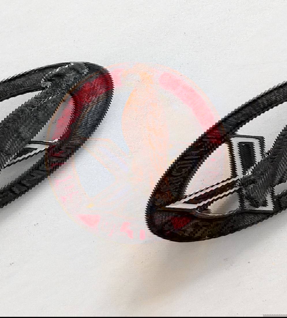 Original Military Pin Fidus Ultra Finem Auction