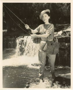 Photo Archives Bunny Yeager Historical American Pin Up Auction