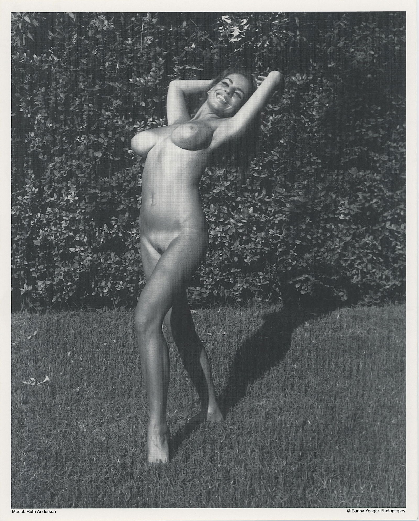 Bunny Yeager Vintage Pin Up Litho Model Ruth Anderson Auction