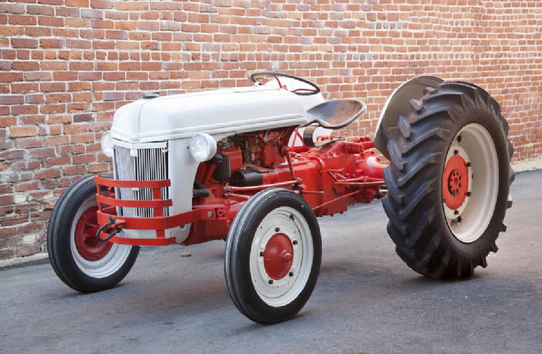 A Ford model 9N Tractor 1939-1942 - Oct 03, 2017 | John Moran ...