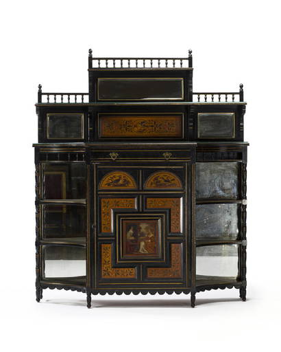 An English Aesthetic Movement Painted Maple É