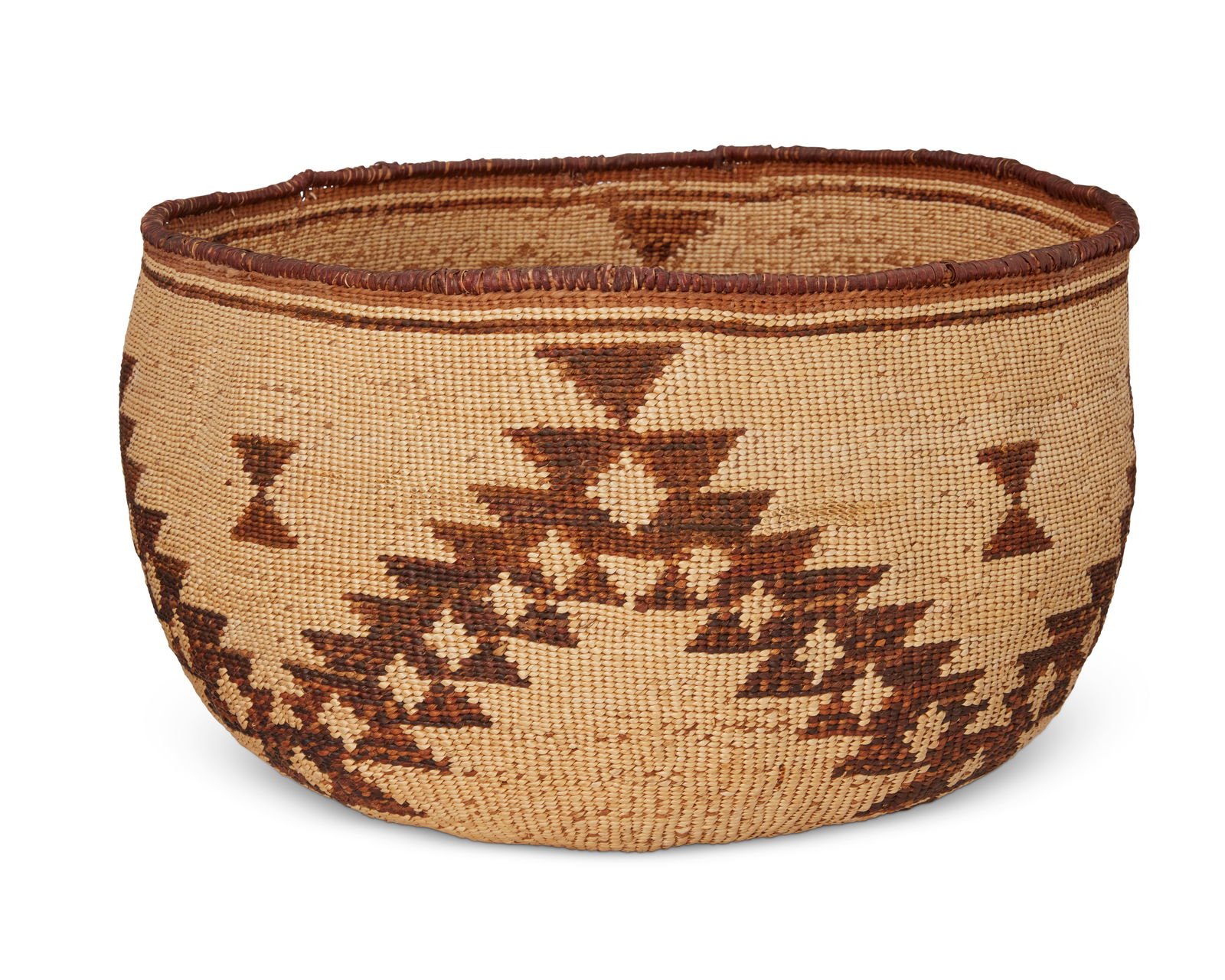 A Large Atsugewi Basket Auction