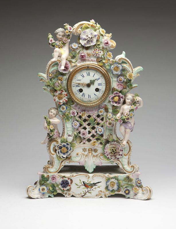 1003: A Meissen porcelain mantle clock