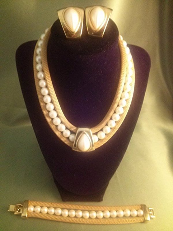 GIVENCHY parure Jewelry Set