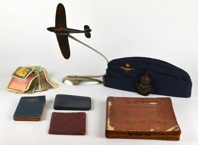 COLLECTION OF WWII RCAF, RAF MEMORABILIA
