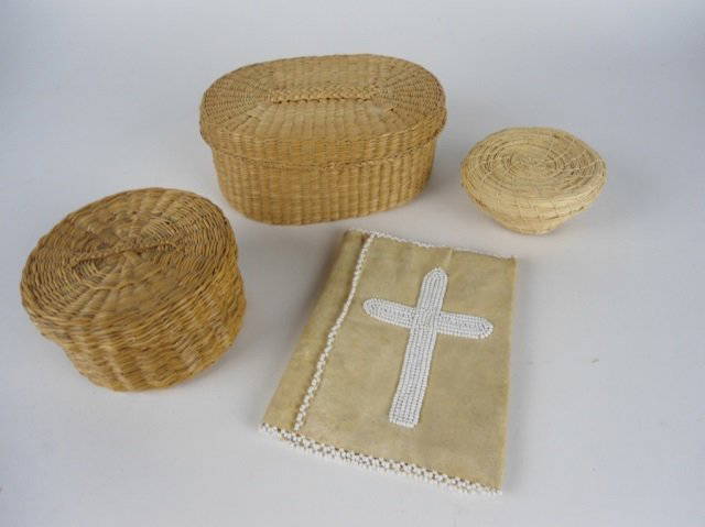 NATIVE INDIAN BEADED BIBLE COVER & BASKETS - Feb 10, 2015 | A. H ...