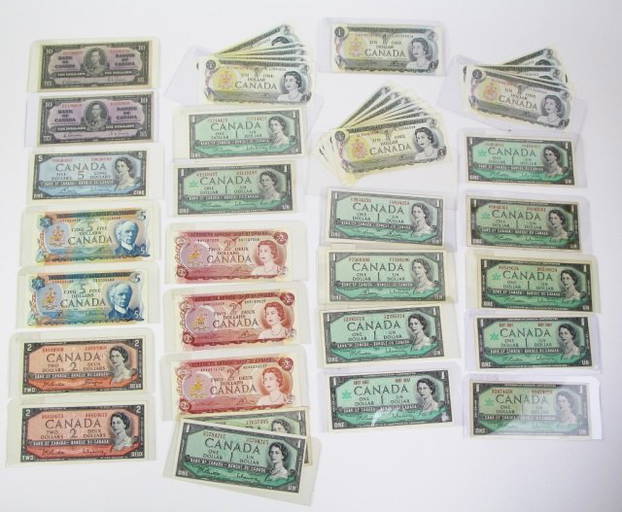 Collection Of Bank Of Canada Bank Notes