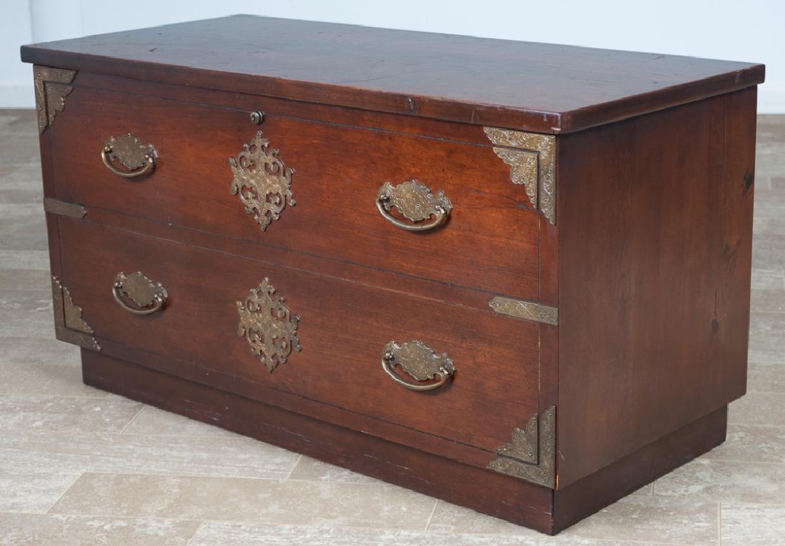 Lane Cedar Chest, Asian Style