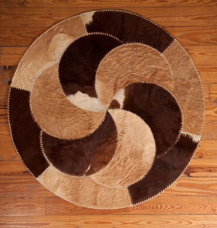 Round Cowhide Rug - Feb 20, 2016 | Bremo Auctions in VA
