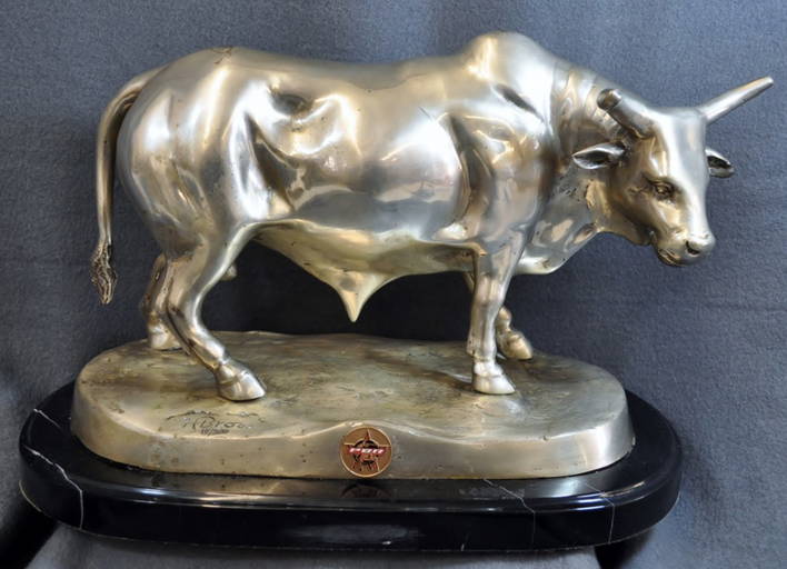 Solid Bronze Pbr Rodeo Bull Hollywood Stock Market Xw