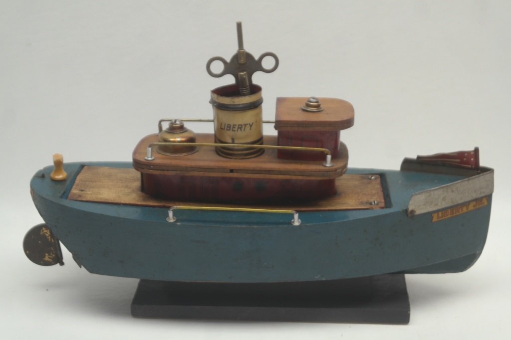 Liberty Playthings Tugboat - Jan 16, 2016 | Sarasota Estate Auction in FL