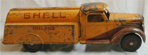 Buddy L 1930's Shell Tanker Truck, Needs Restore