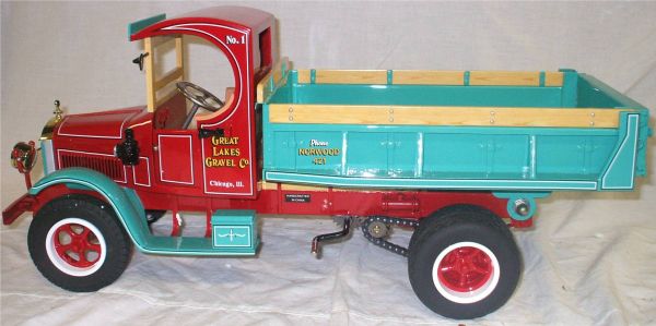 Retro 1,2,3, Mack C Cab Dump Truck, Great Lakes G