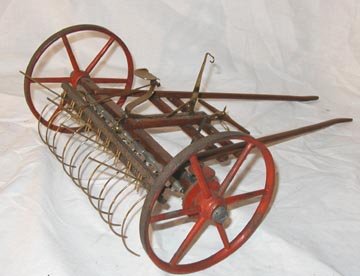 408: 1800's Wooden Horse Drawn Hay Rake - Mar 07, 2004 | Homestead ...