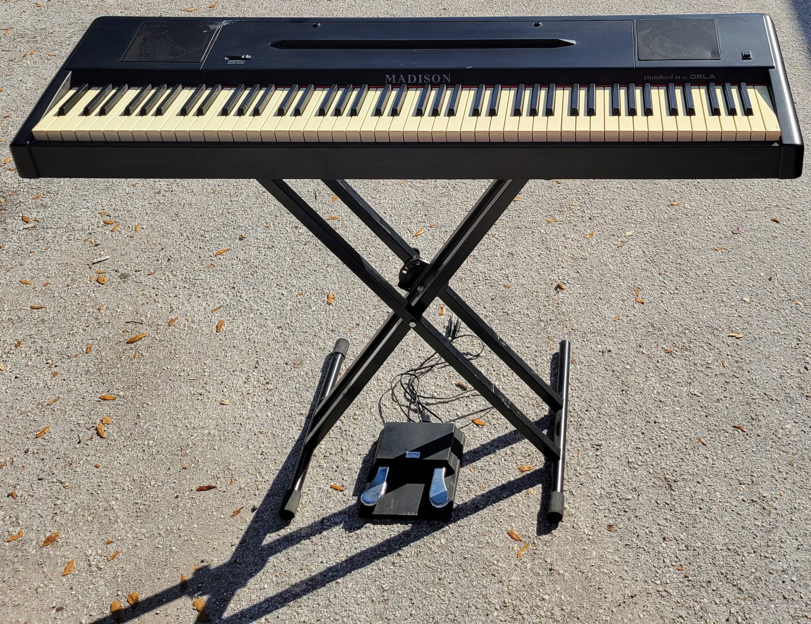 Irene Cara Estate Orla Madison Electric Piano Std 88 Stand Pedal Coa ...