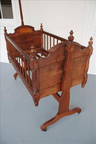 Walnut Victorian Rocking Baby Cradle Bed With Burl Trim Auction