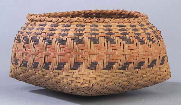 0591: Chitimacha Basket - Sep 30, 2006 | Neal Auction Company in LA