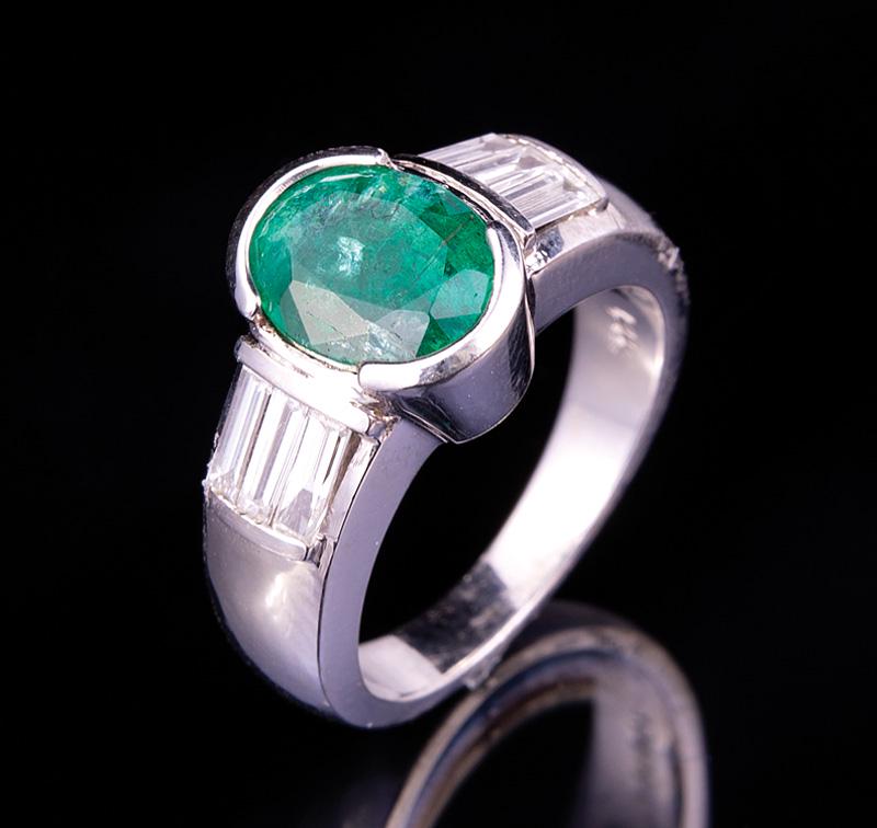 White Gold, Emerald and Diamond Ring - Sep 14, 2019 | Neal Auction ...