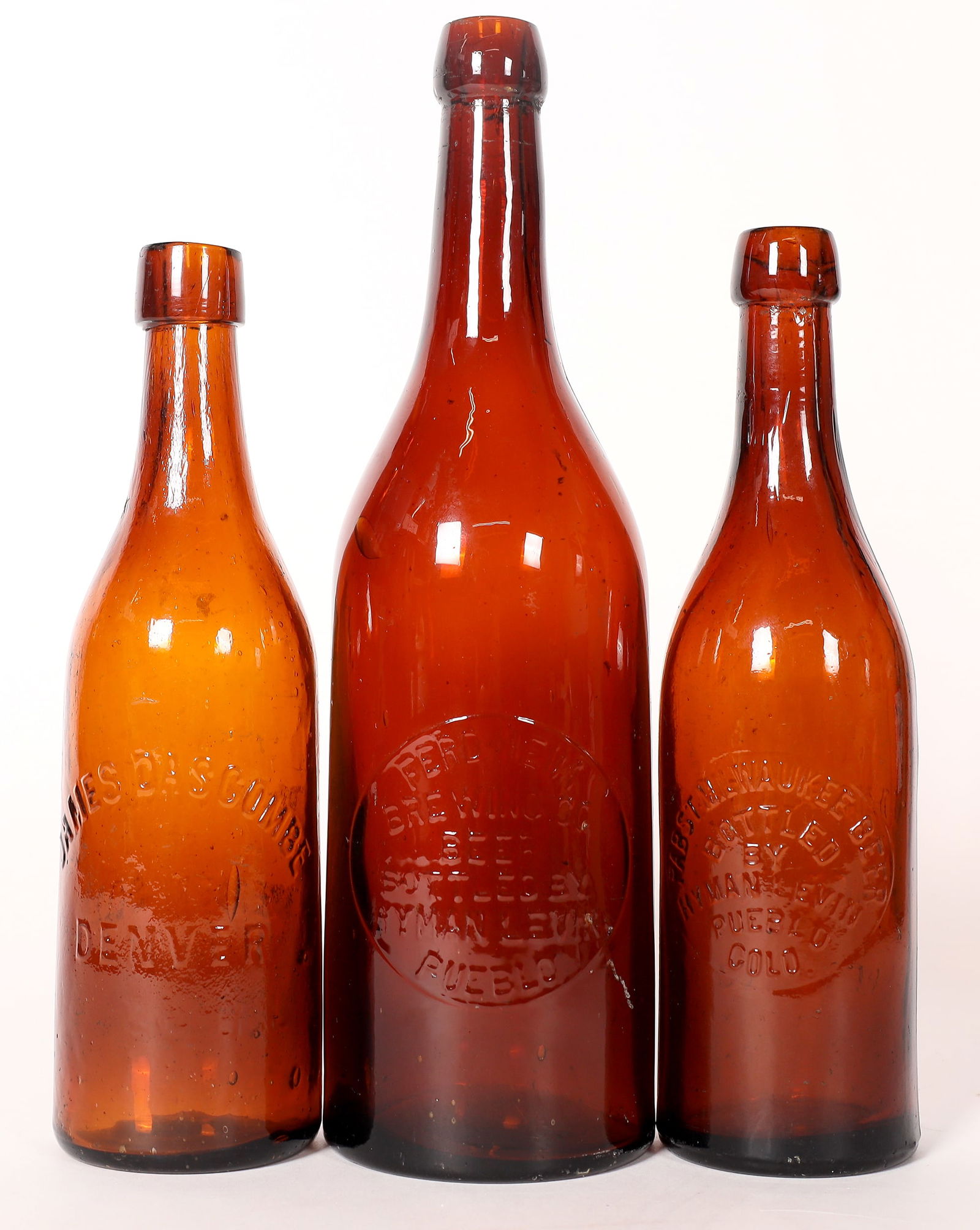 Colorado Amber Beer Bottle Trio [176143] Auction