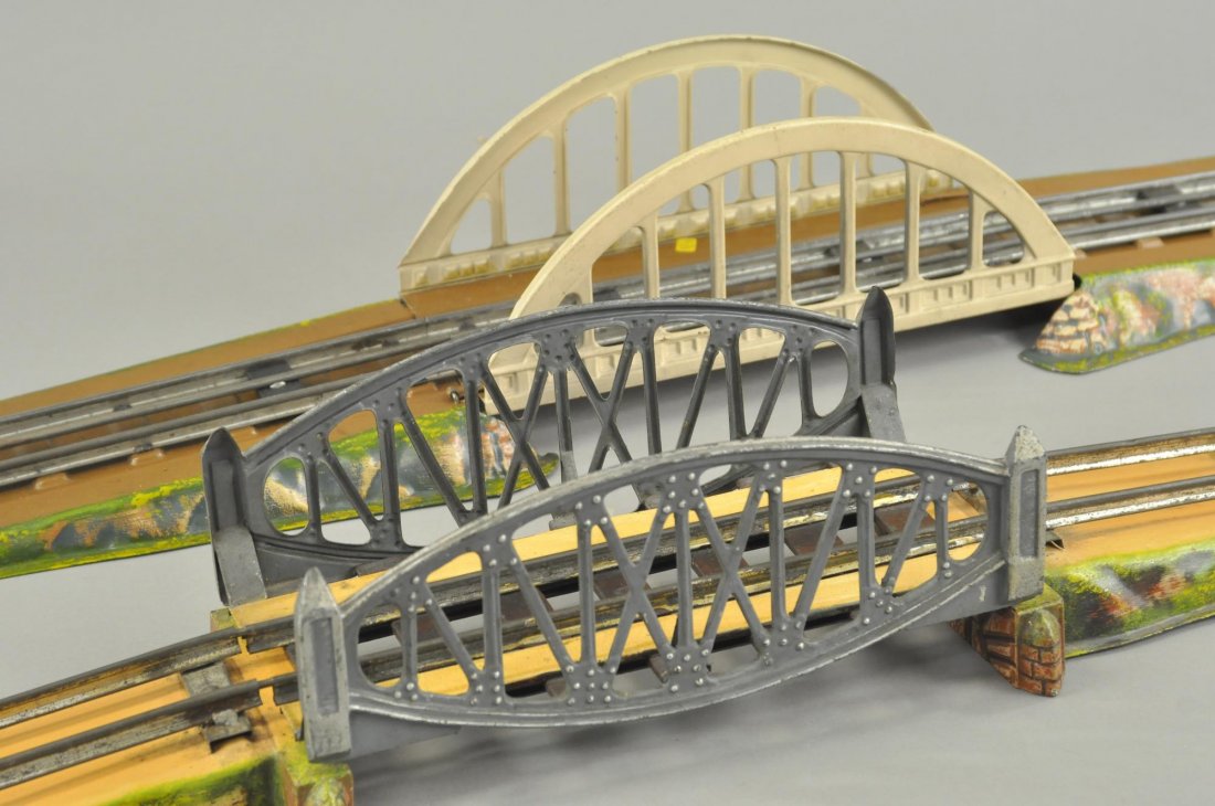 LOT OF MARKLIN BRIDGES