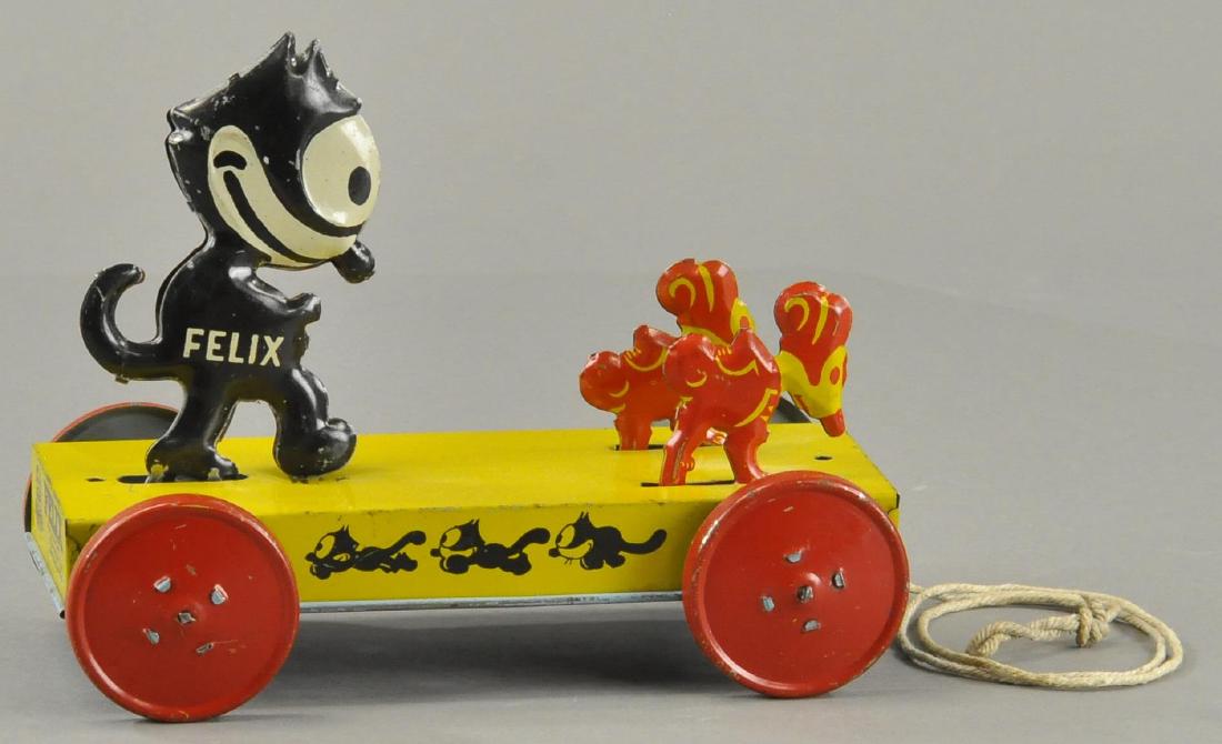 FELIX CHASING MICE PULL TOY