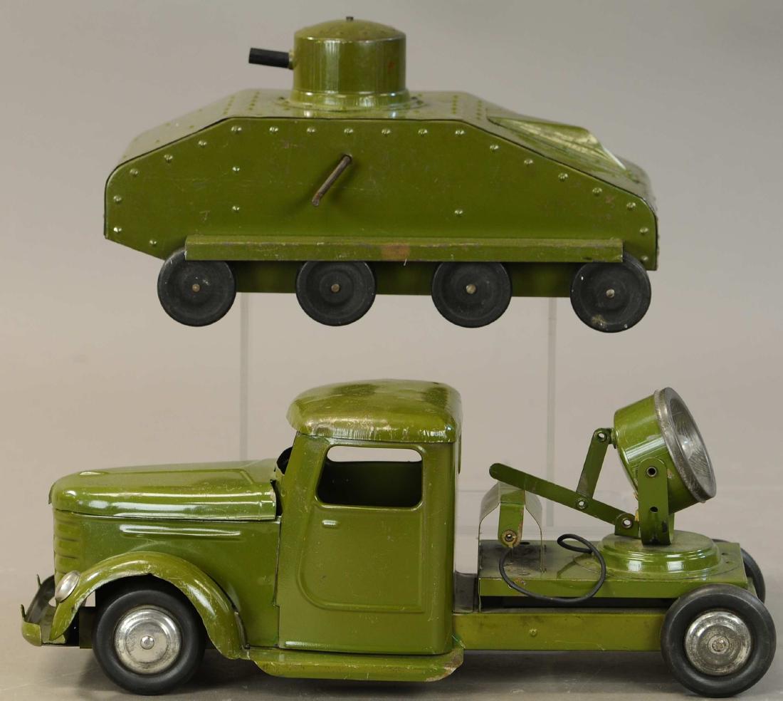 STRUCTO ARMY TANK & SEARCHLIGHT TRUCK - May 23, 2019 | Bertoia Auctions ...
