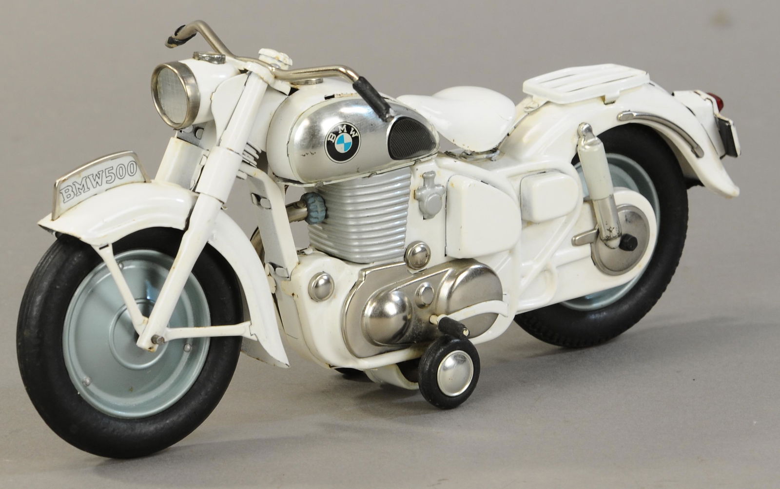 BANDAI BMW 500 MOTORCYCLE - Feb 06, 2020 | Bertoia Auctions in NJ
