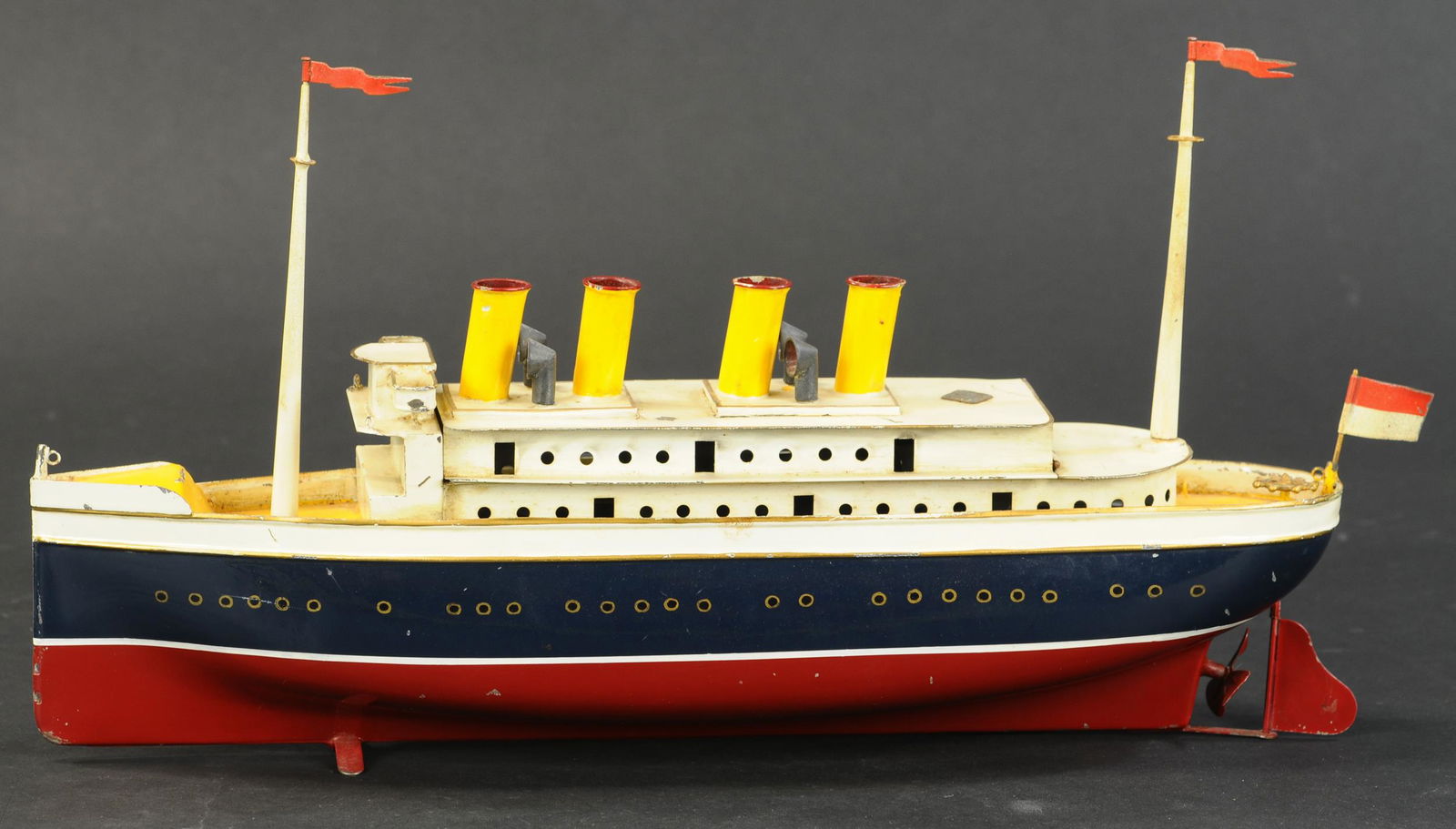 Medium Bing Live Steam Ocean Liner