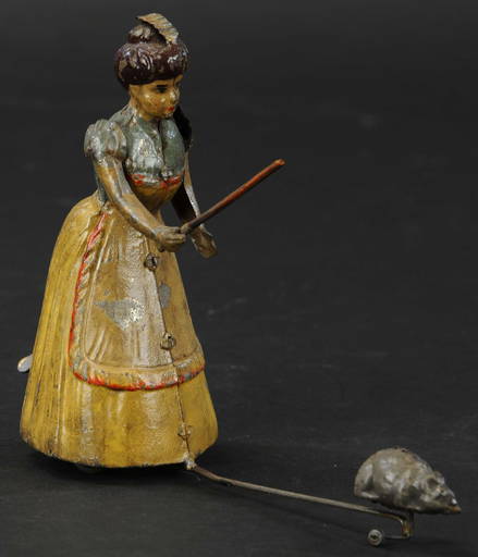 Issmayer Woman Chasing Mouse