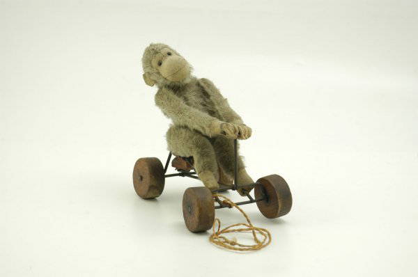 Steiff Monkey Cart