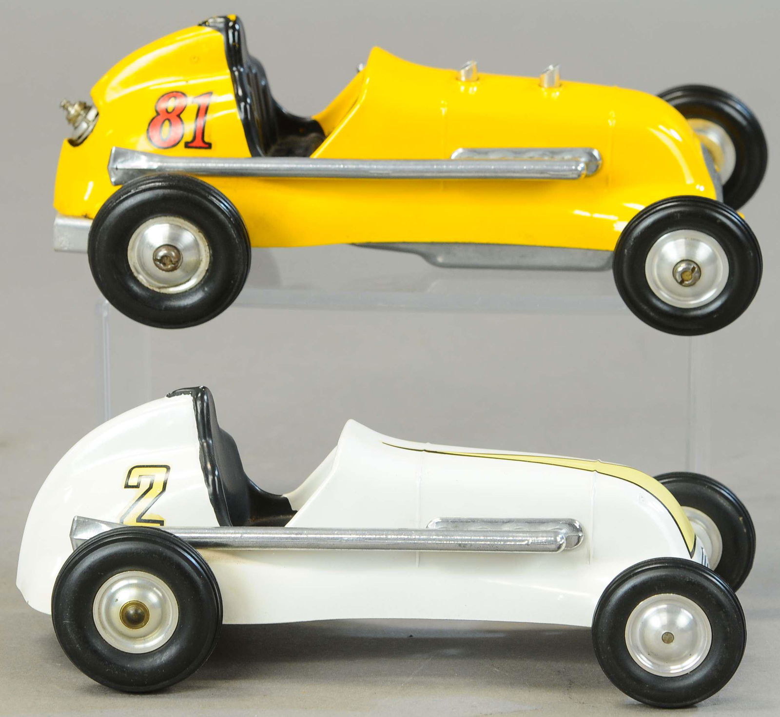 Two Thimble Drome Racers